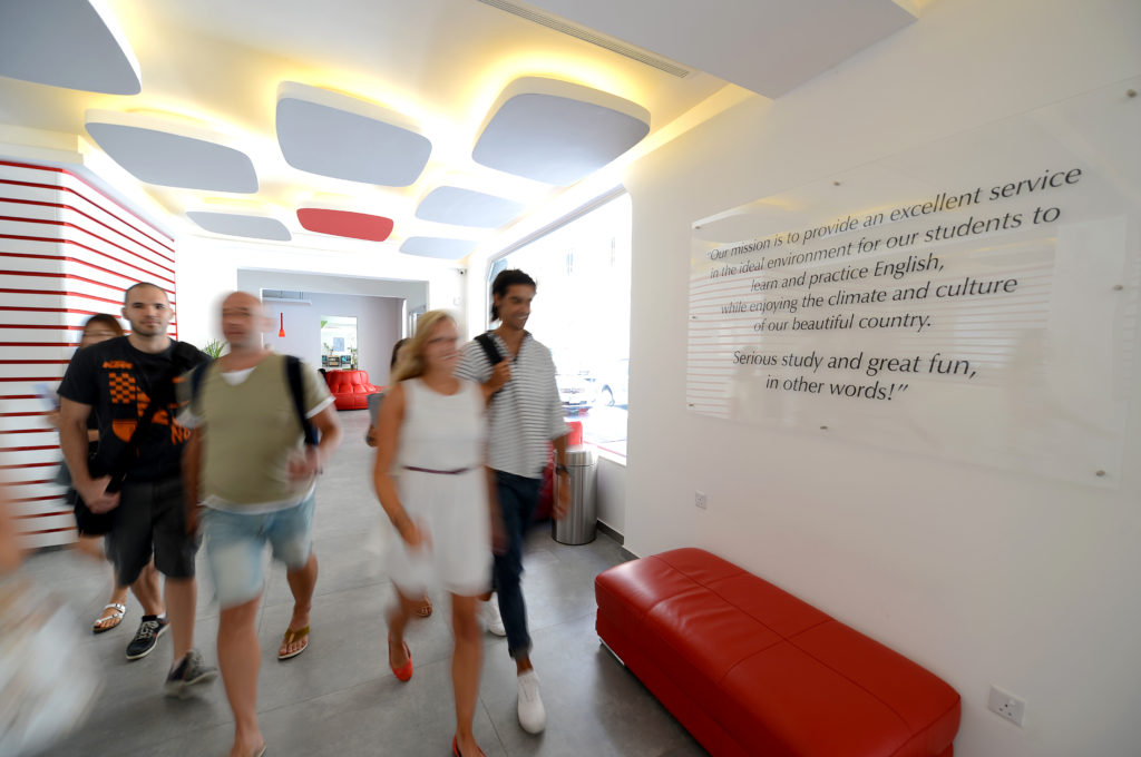 IELS Malta | 語学学校 | スリーマ留学｜初めてのマルタ留学